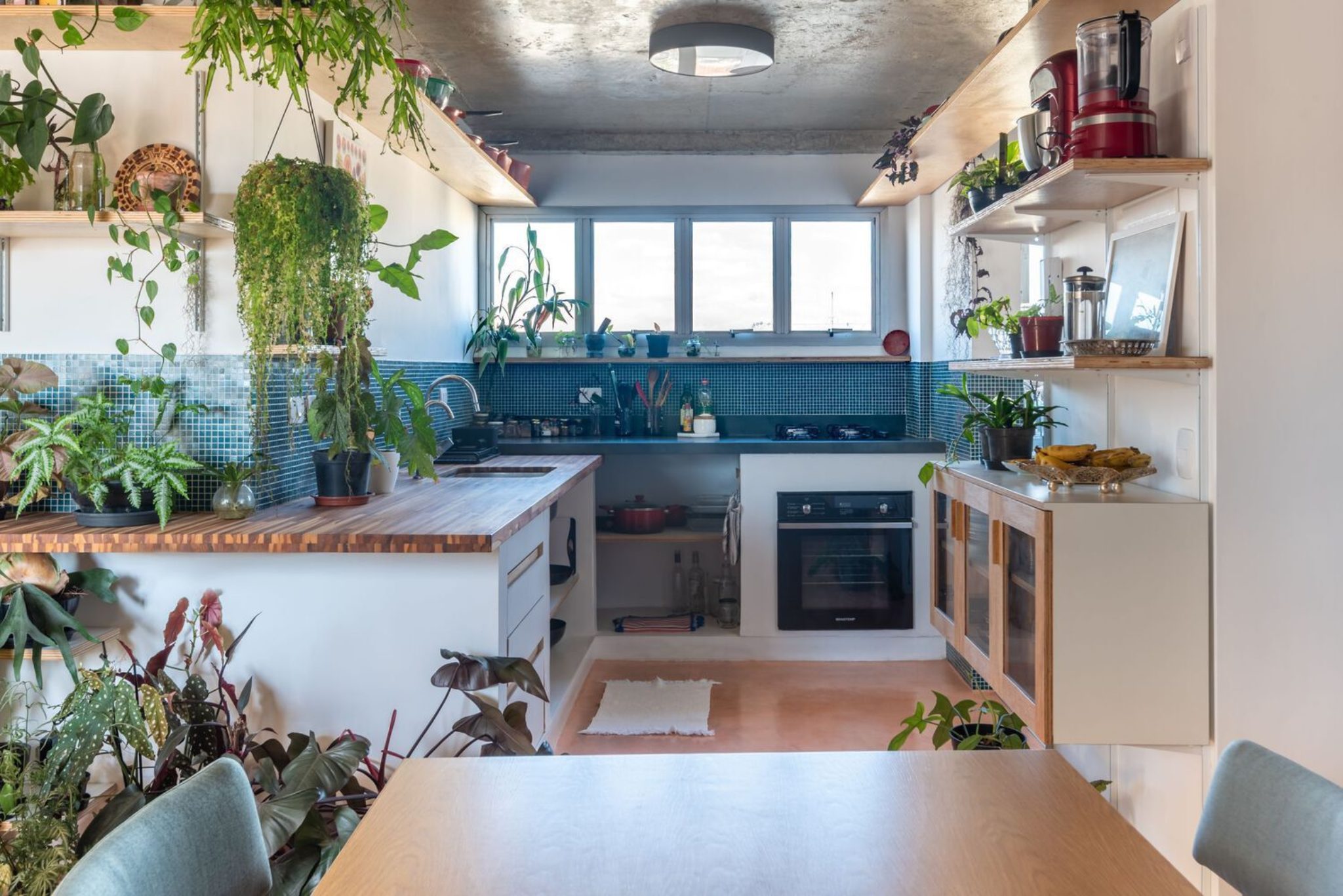 Clever Tips for Revamping Home Interior Affordably and Budget-Friendly ...