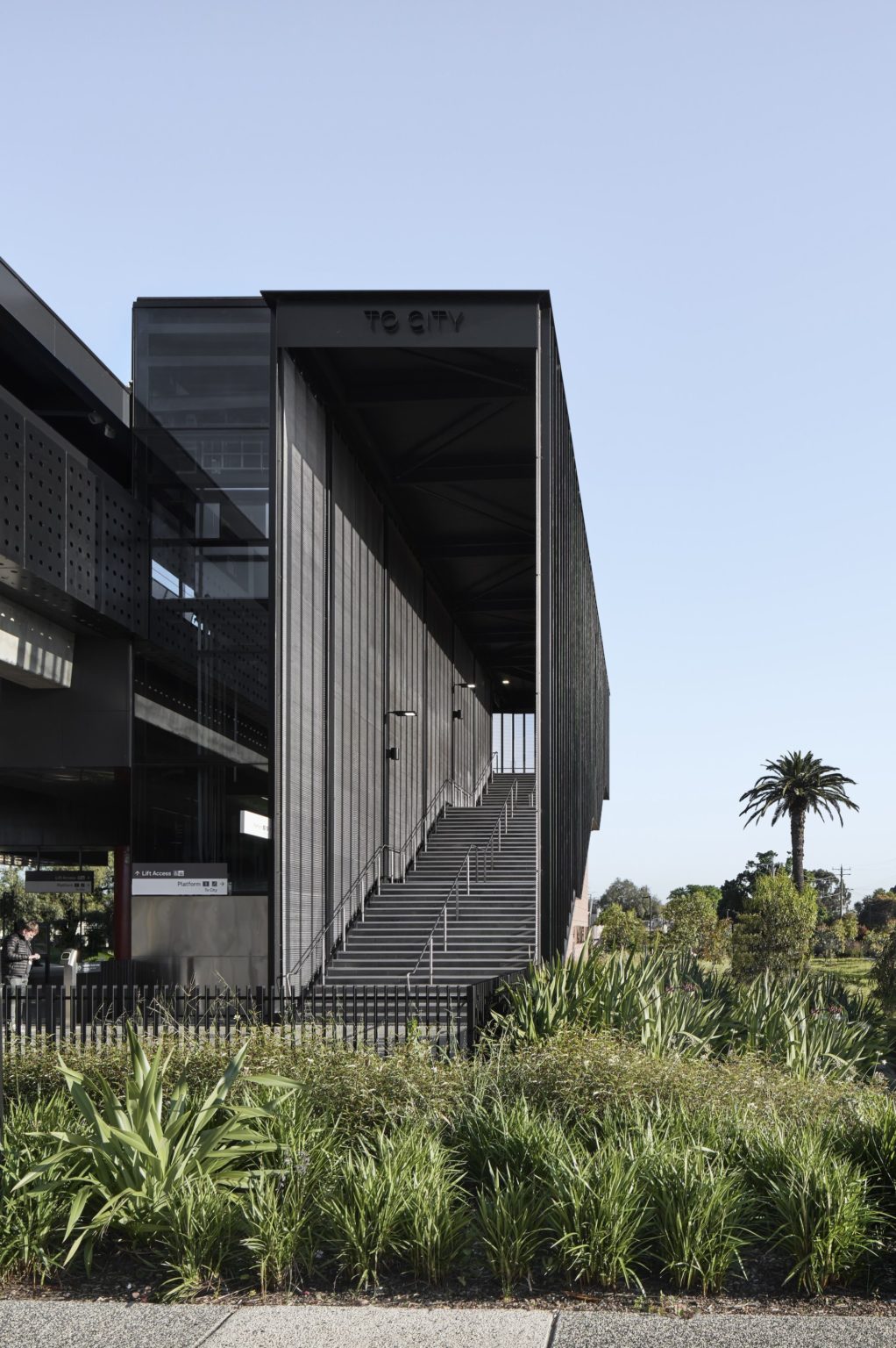 Coburg and Moreland Stations | Wood/Marsh – Arch2O.com