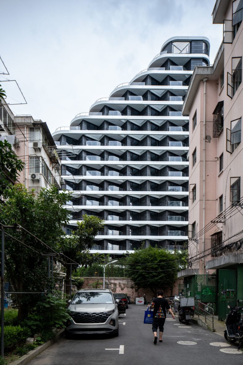 K. Wah Riverside E18 Residence | EID Arch + Shanghai Tianhua Architectural Design + Aedas ...