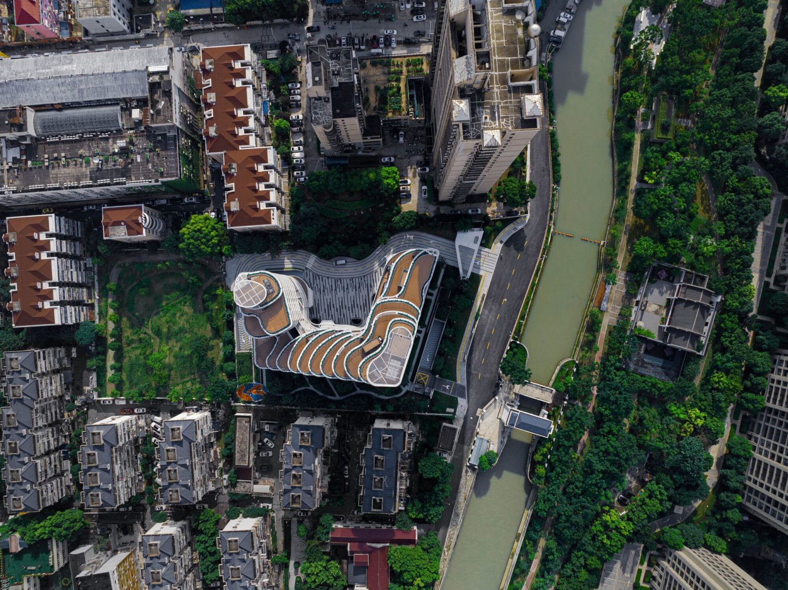 K. Wah Riverside E18 Residence | EID Arch + Shanghai Tianhua Architectural Design + Aedas ...