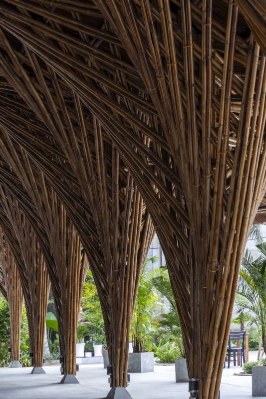 Keeng Seafood Restaurant | BambuBuild - Arch2O.com