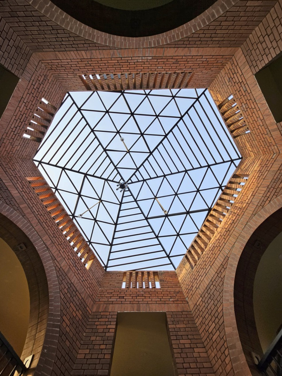 Mountain Dust House | Mahesh Naik - Arch2O.com