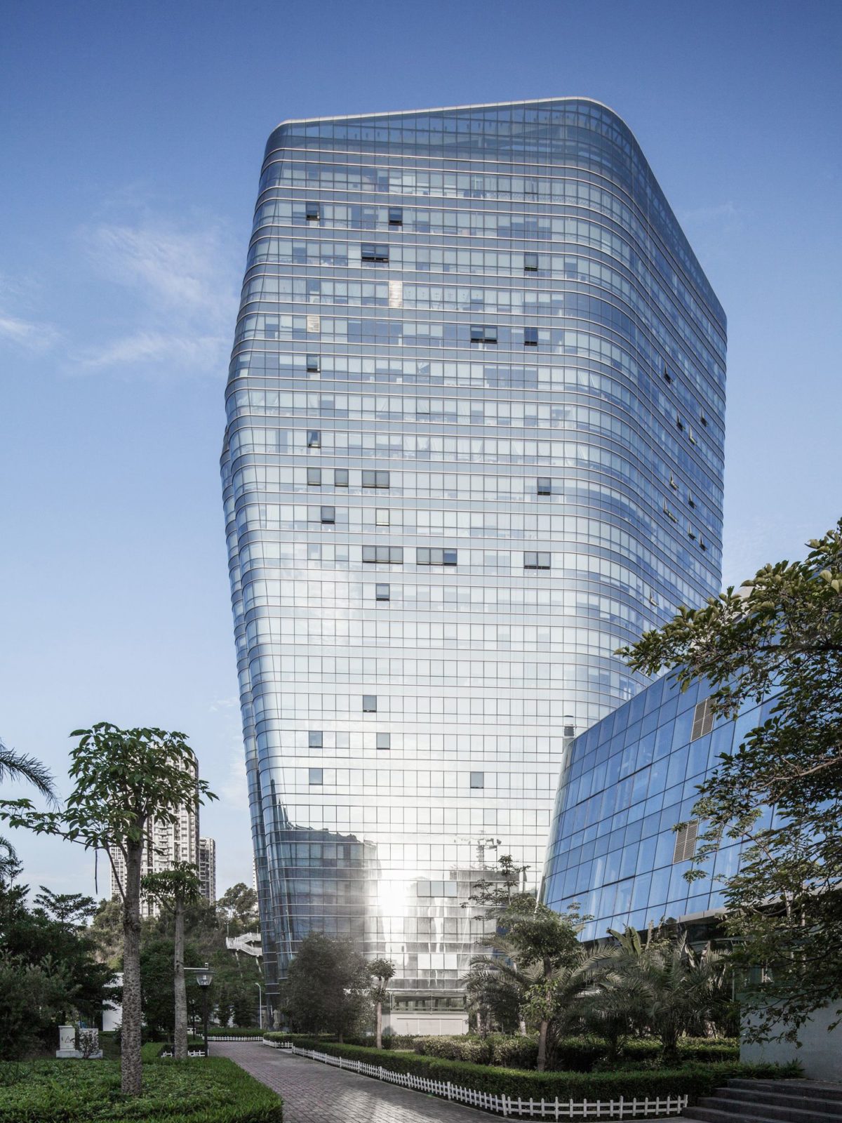 NanFang University Technology Park and B1 Tower Building | Saltans ...