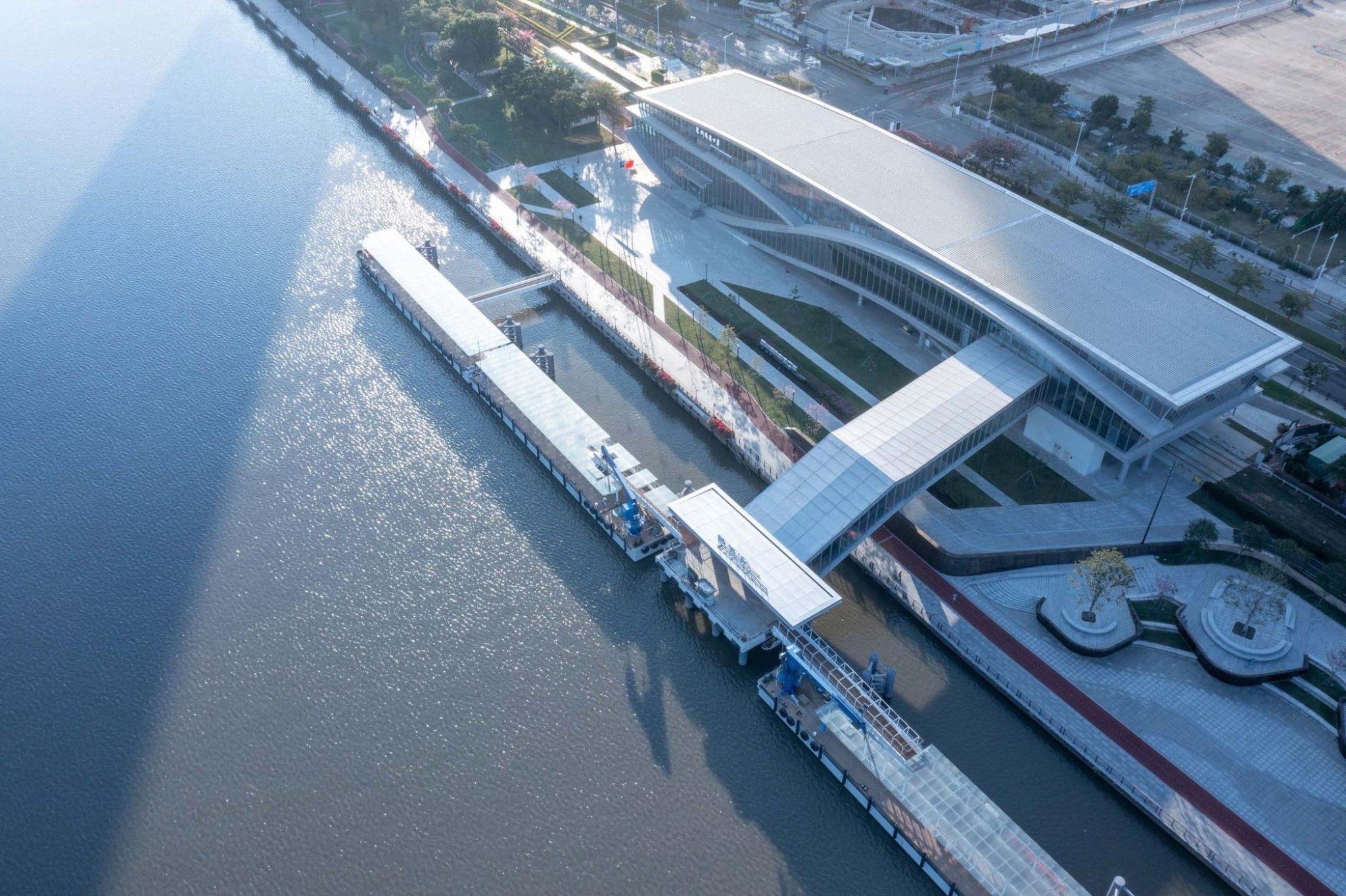Pazhou Ferry Terminal Guangzhou | XAA Architects - Arch2O.com