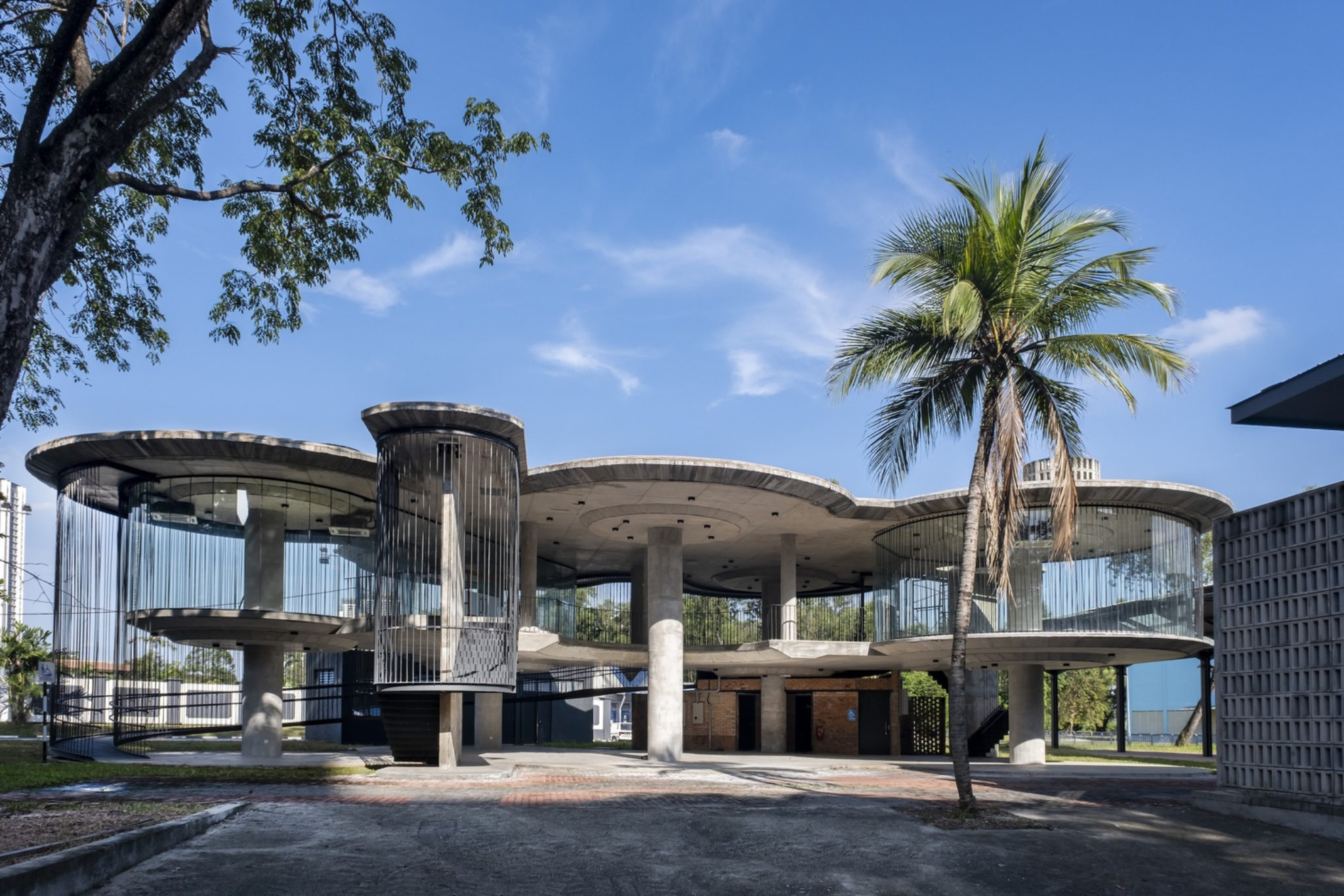 PJKita Community Center | DTLM Design Group - Arch2O.com