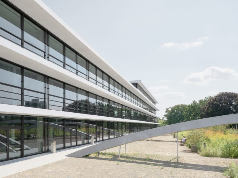 Revitalization Congress Center Hamburg | Hupe Flatau Partner - Arch2O.com