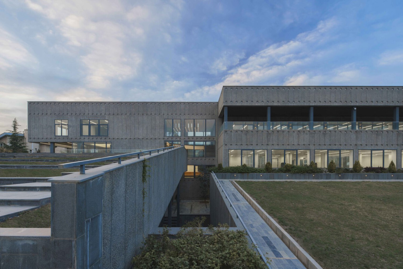 Saman Satellite Office Building | Hooba Design – Arch2O.com