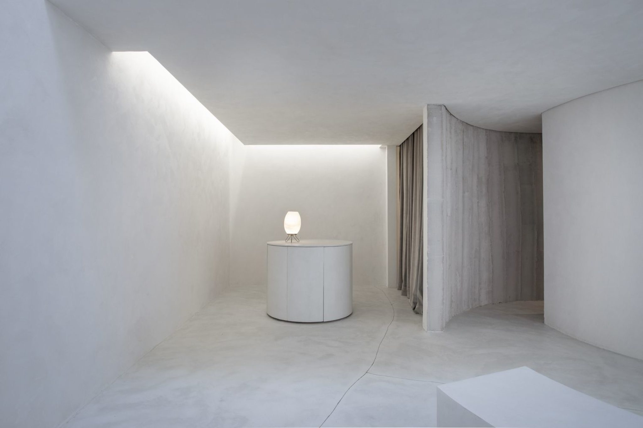 The Magic of Light and Shadow in Architectural Marvels: A Visual ...