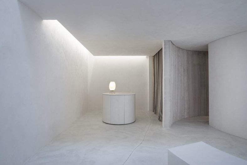 The Magic of Light and Shadow in Architectural Marvels: A Visual ...