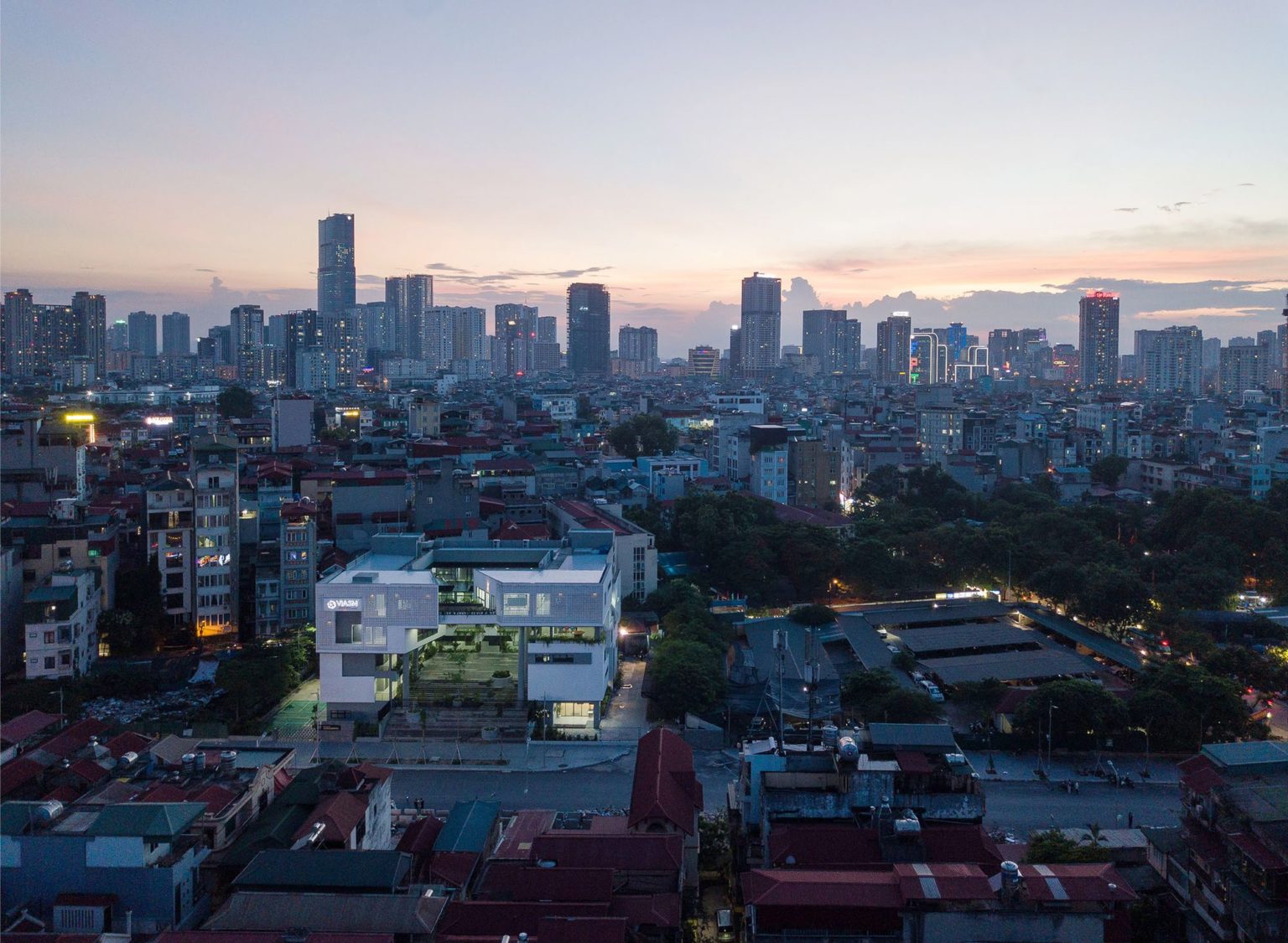 The Vietnam Institute for Advanced Study in Mathematics | 1+1>2 ...