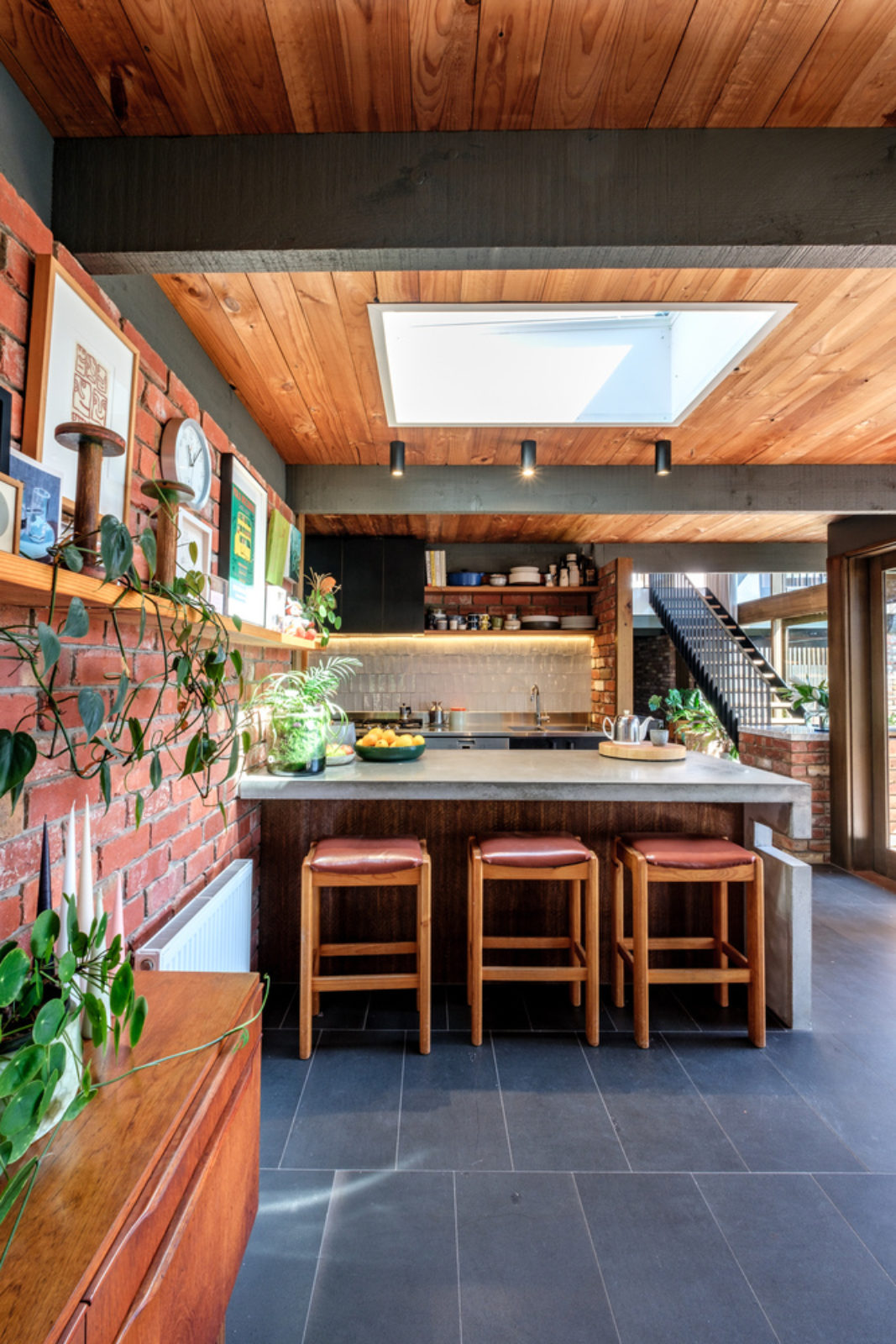 Upcycled House | Freehand Projects – Arch2O.com