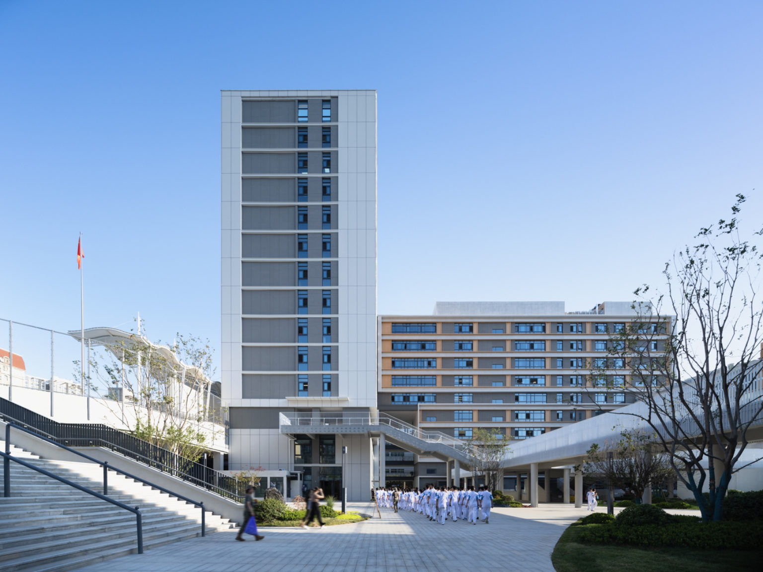 Xi'an Gaoxin No.1 High School Expansion and Social Shared Car Park | Qu ...