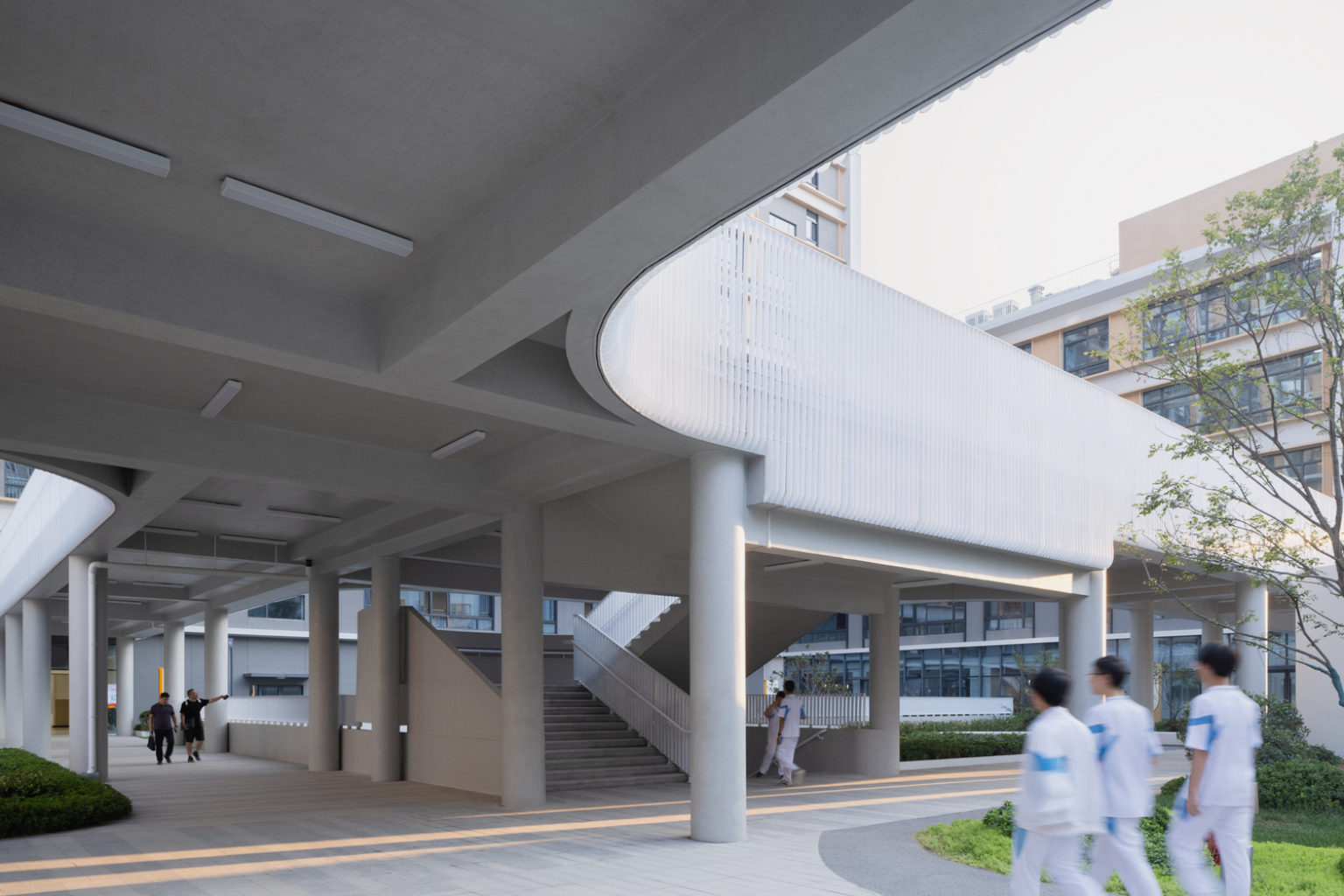 Xi'an Gaoxin No.1 High School Expansion and Social Shared Car Park | Qu ...