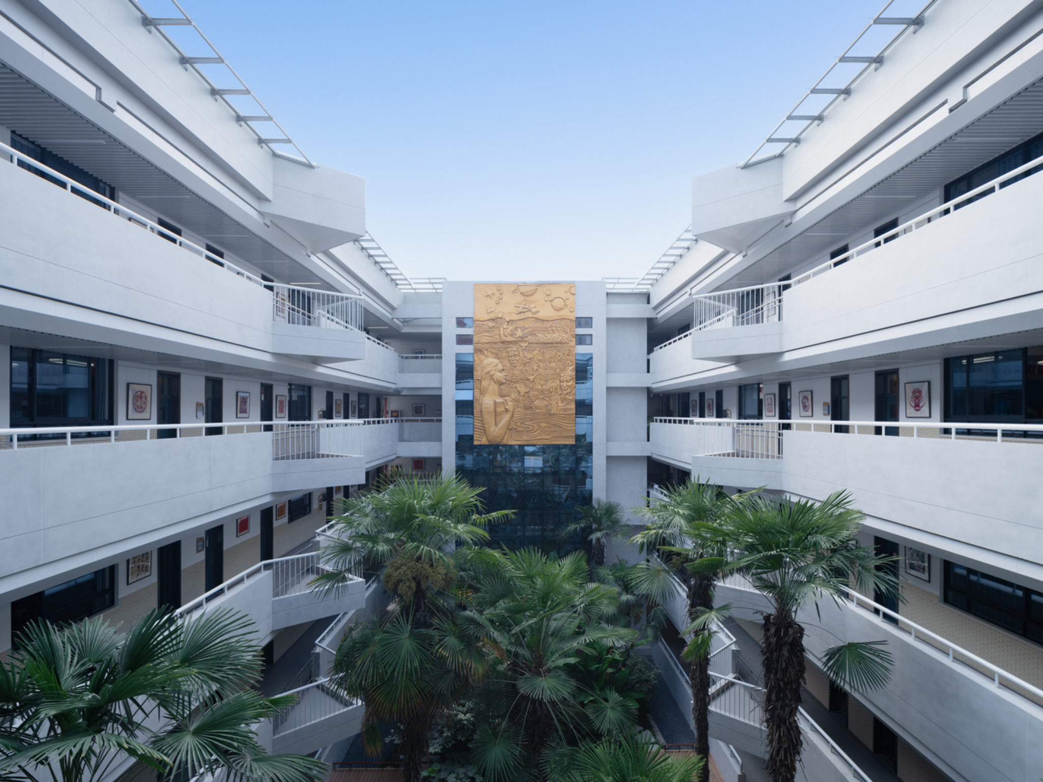 Xi'an Gaoxin No.1 High School Expansion and Social Shared Car Park | Qu ...