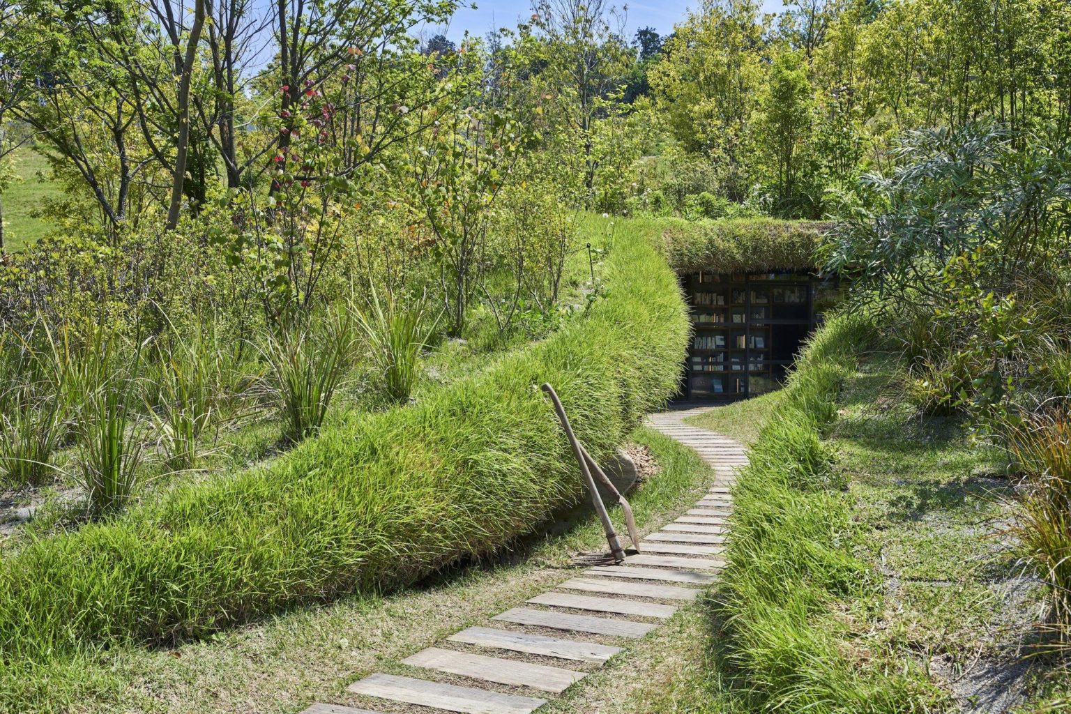 Library in the Earth | Hiroshi Nakamura & NAP - Arch2O.com