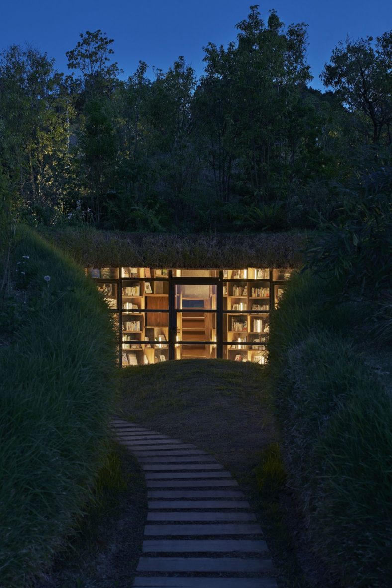 Library in the Earth | Hiroshi Nakamura & NAP - Arch2O.com