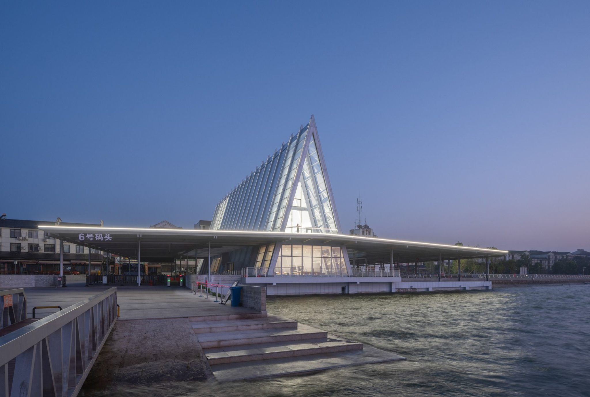 Liangzi Island Off-island Pier | UAO Design - Arch2O.com