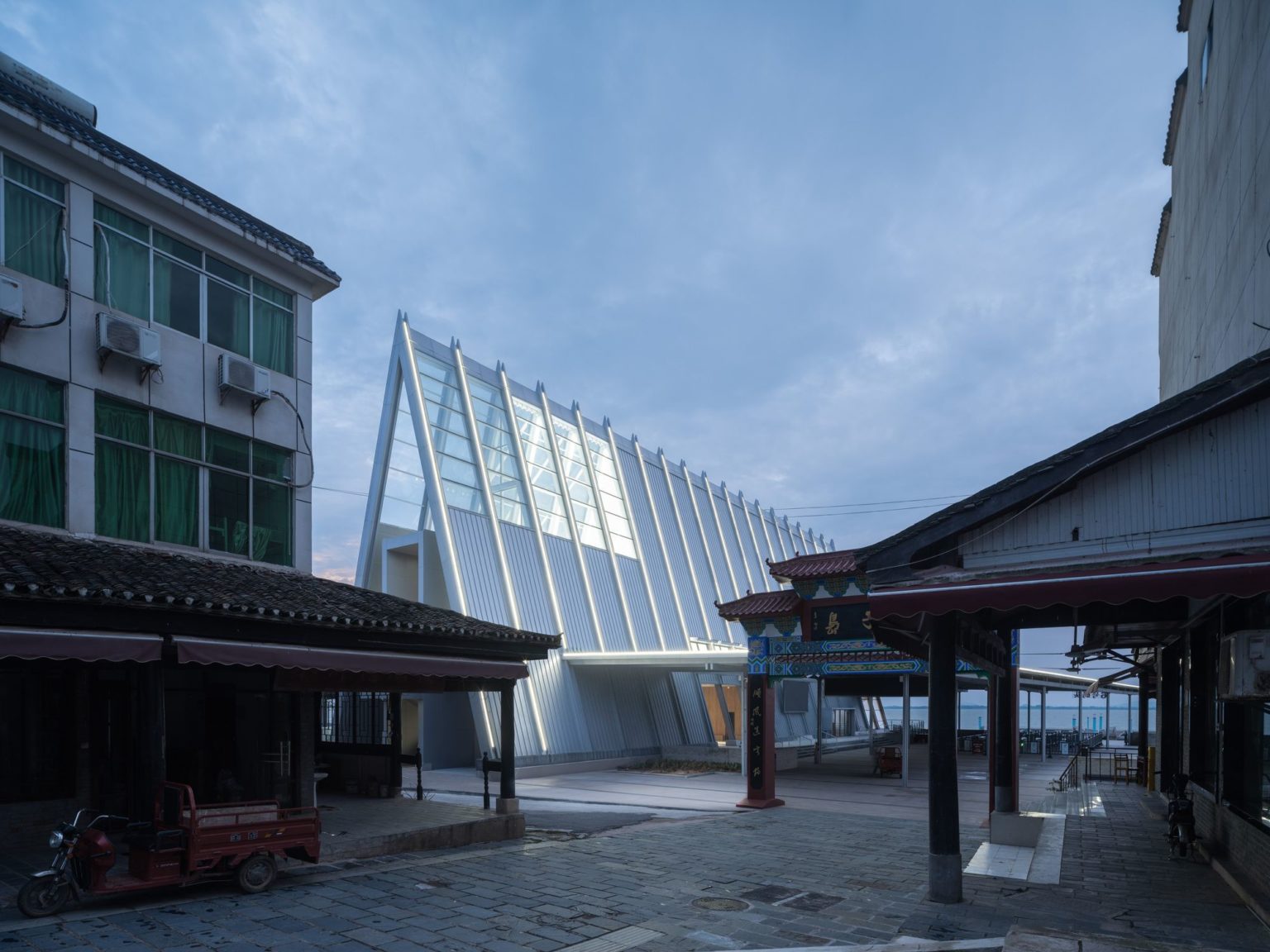 Liangzi Island Off-island Pier | UAO Design - Arch2O.com