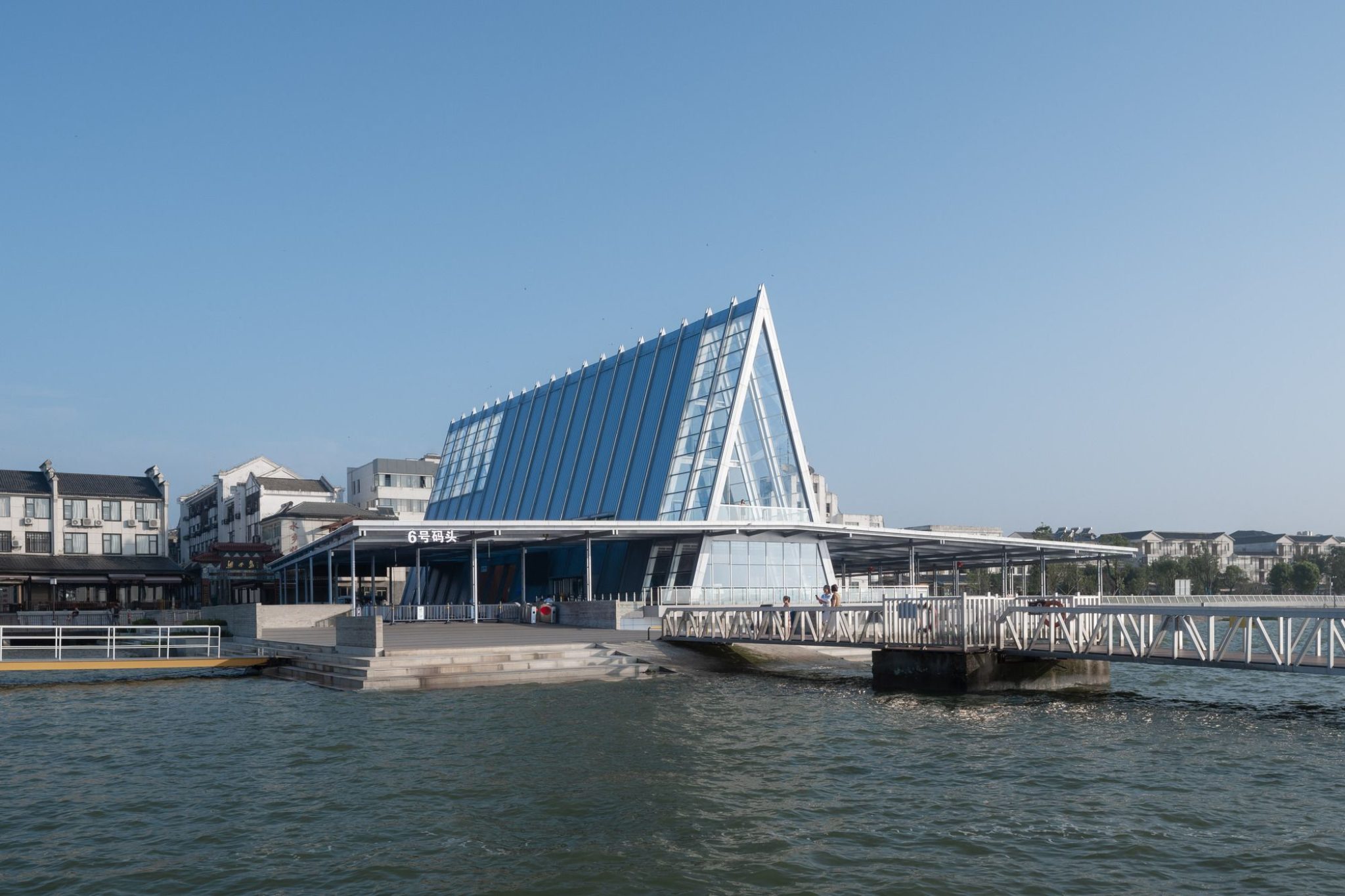 Liangzi Island Off-island Pier | UAO Design - Arch2O.com