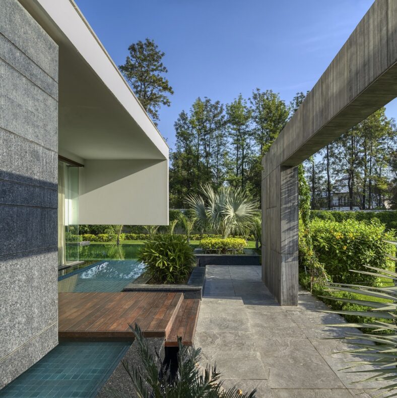 Folded Wall House | DADA Partners - Arch2O.com