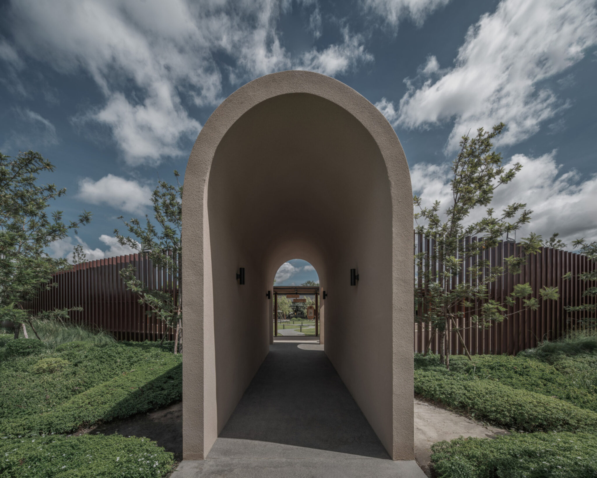 KAEW Boutique | MOBIUS STUDIO - Design Creator - Arch2O.com