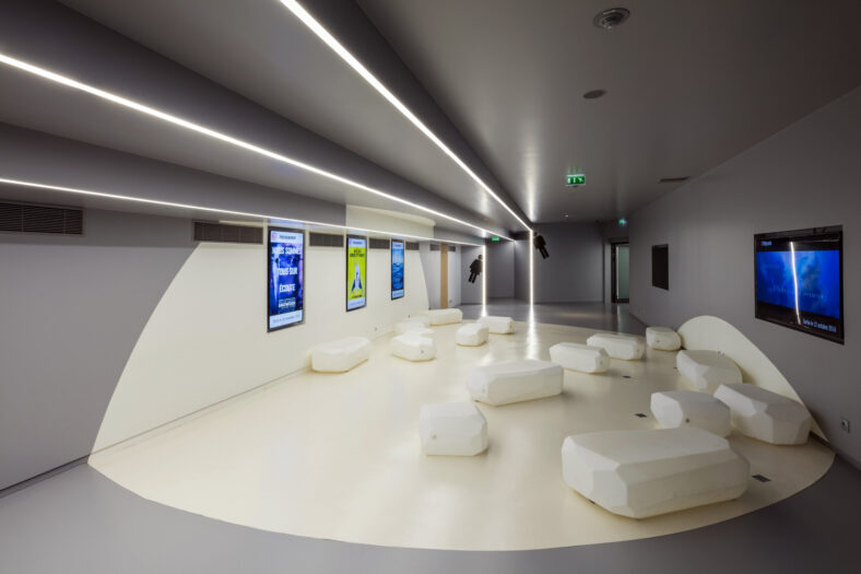 Gaumont-Pathé Alésia Cinemas | Manuelle Gautrand Architecture - Arch2O.com