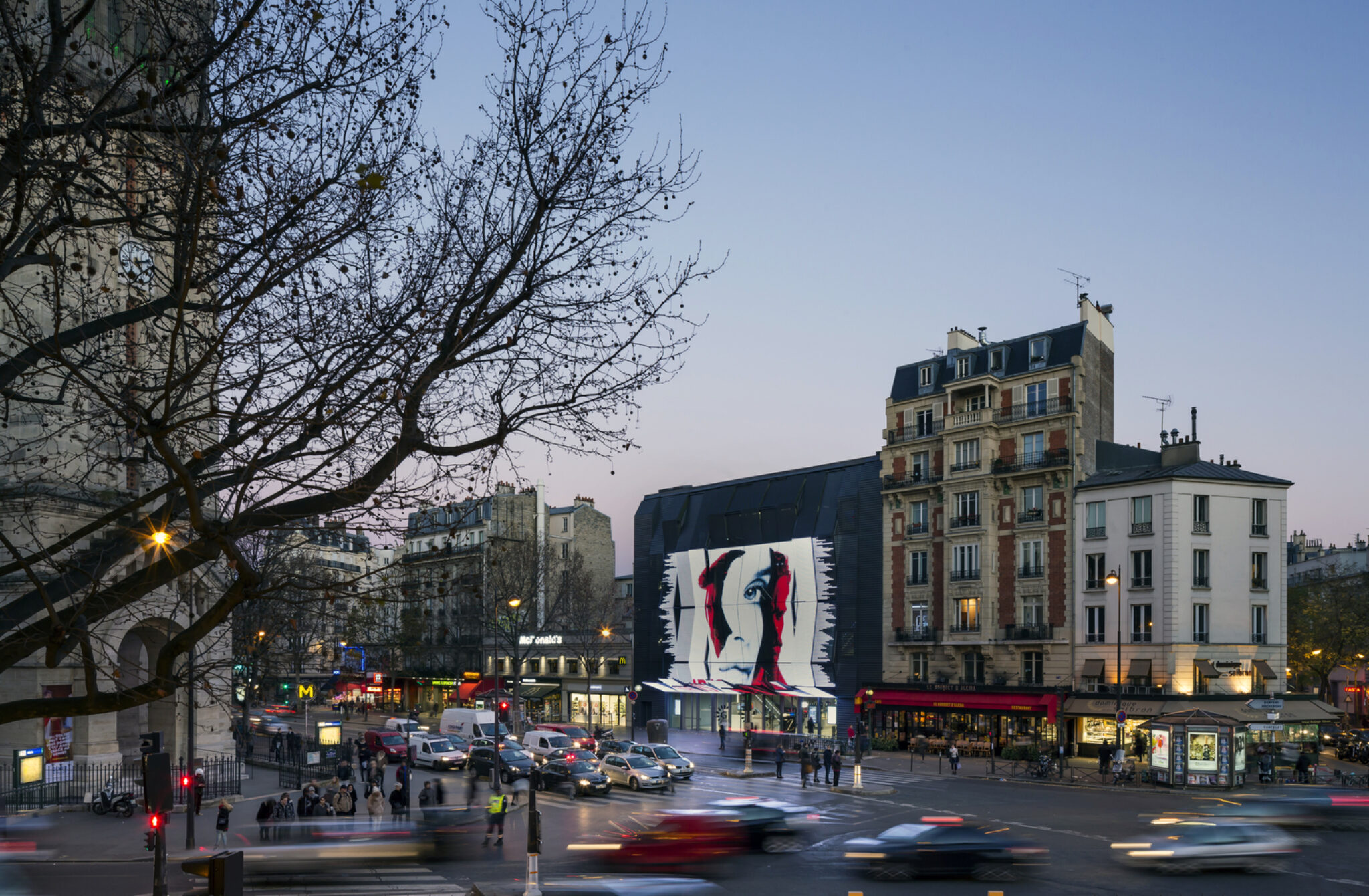 Gaumont-Pathé Alésia Cinemas | Manuelle Gautrand Architecture - Arch2O.com