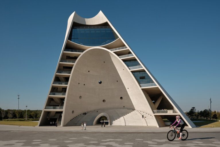 Sun Tower | OPEN Architecture - Arch2O.com