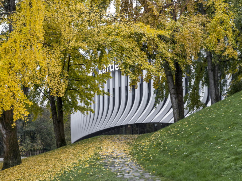 Sportarena Olympiapark Munich SAP Garden | 3XN - Arch2O.com