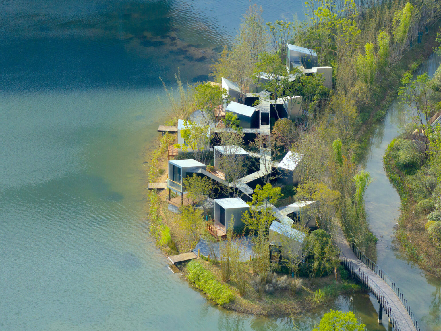 The Cabin of Maze | Advanced Architecture Lab + Wiki World - Arch2O.com