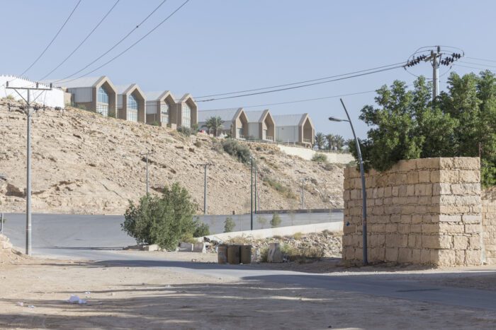 JAX-MOC Offices | BRICKLAB + studiolibani - Arch2O.com