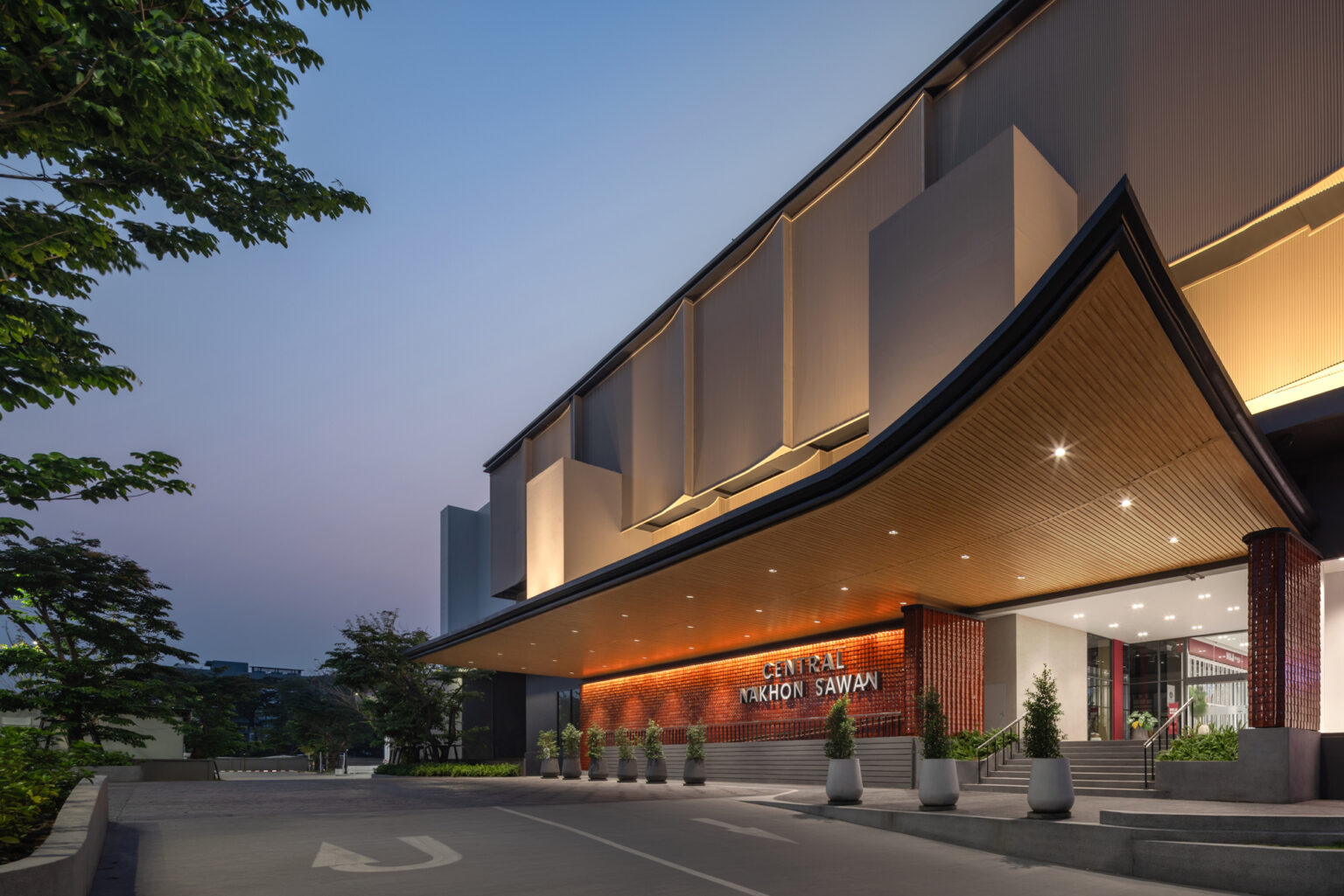 Central Nakhon Sawan | IF (Integrated Field) – Arch2O.com