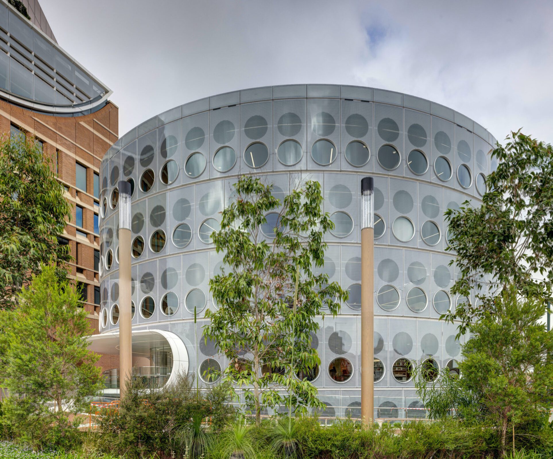 Liverpool Civic Place and Yellamundie Library | fjcstudio - Arch2O.com