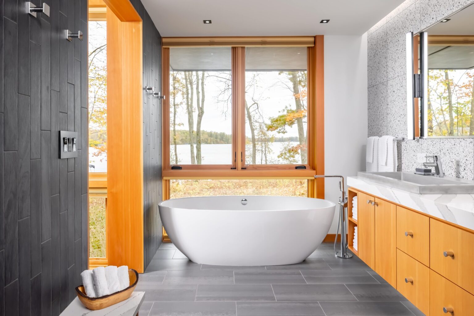 Red Cedar Lake House | Lundin Architects - Arch2O.com