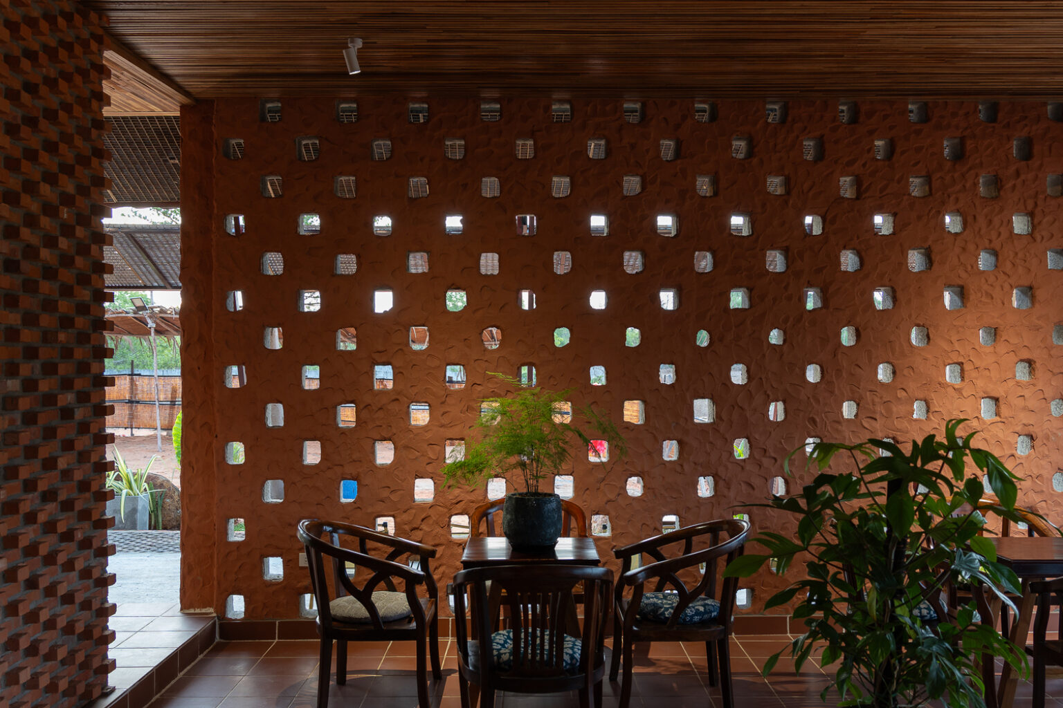 Dragonfly Retreat & Cafe | Country House. Architecture - Arch2O.com