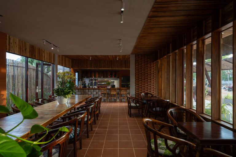 Dragonfly Retreat & Cafe | Country House. Architecture - Arch2O.com