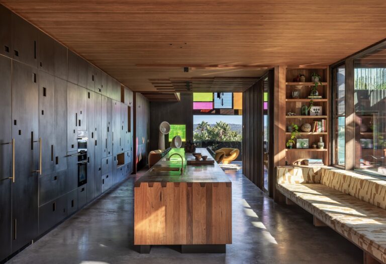 Holocene House | CplusC Architectural Workshop - Arch2O.com
