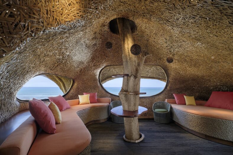 Luna Beach Club | Inspiral Architecture and Design Studios - Arch2O.com
