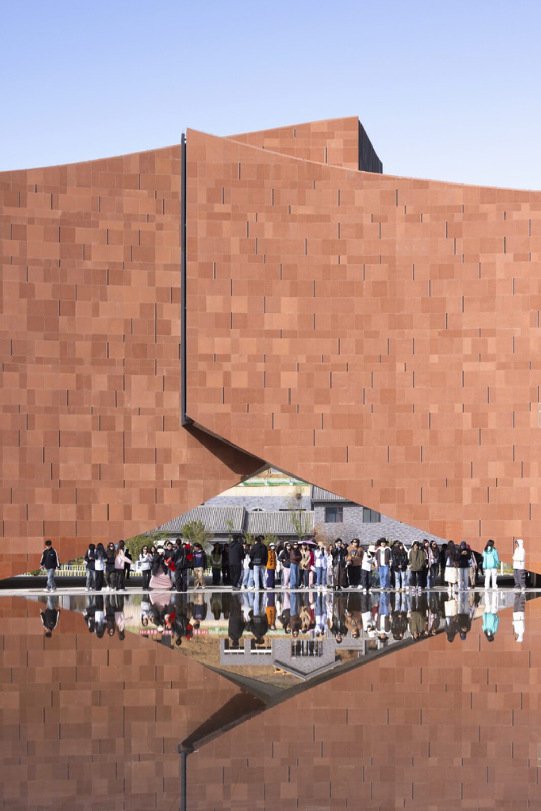 Maiji Mountain Visitor Center | ZXD ARCHITECTS + BIAD - Arch2O.com