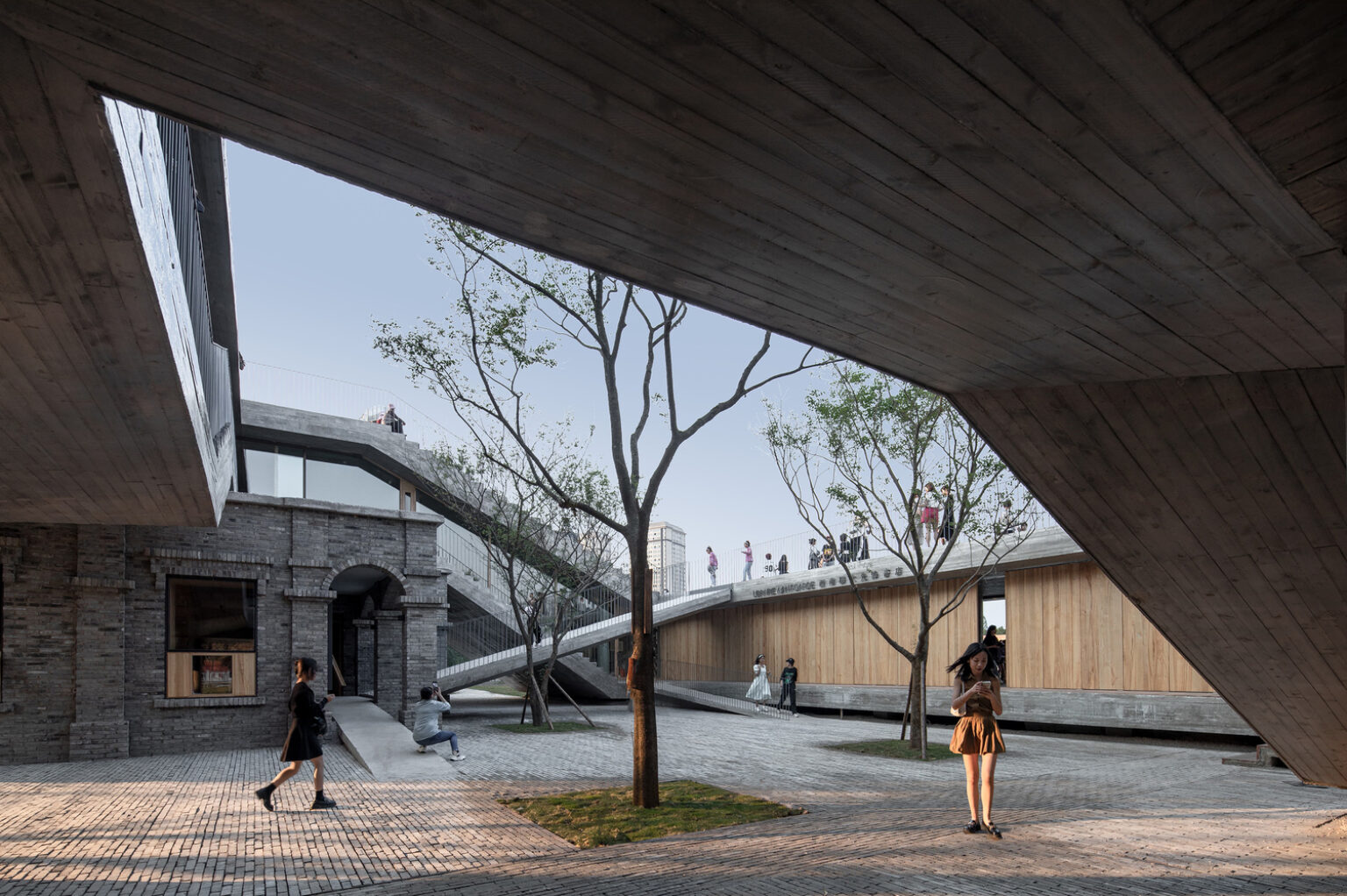 Mengzi NSAU Bookstore of Librairie Avant-Garde | ZAO/Zhang Ke ...