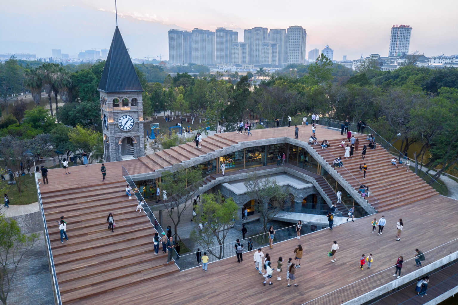 Mengzi NSAU Bookstore of Librairie Avant-Garde | ZAO/Zhang Ke ...