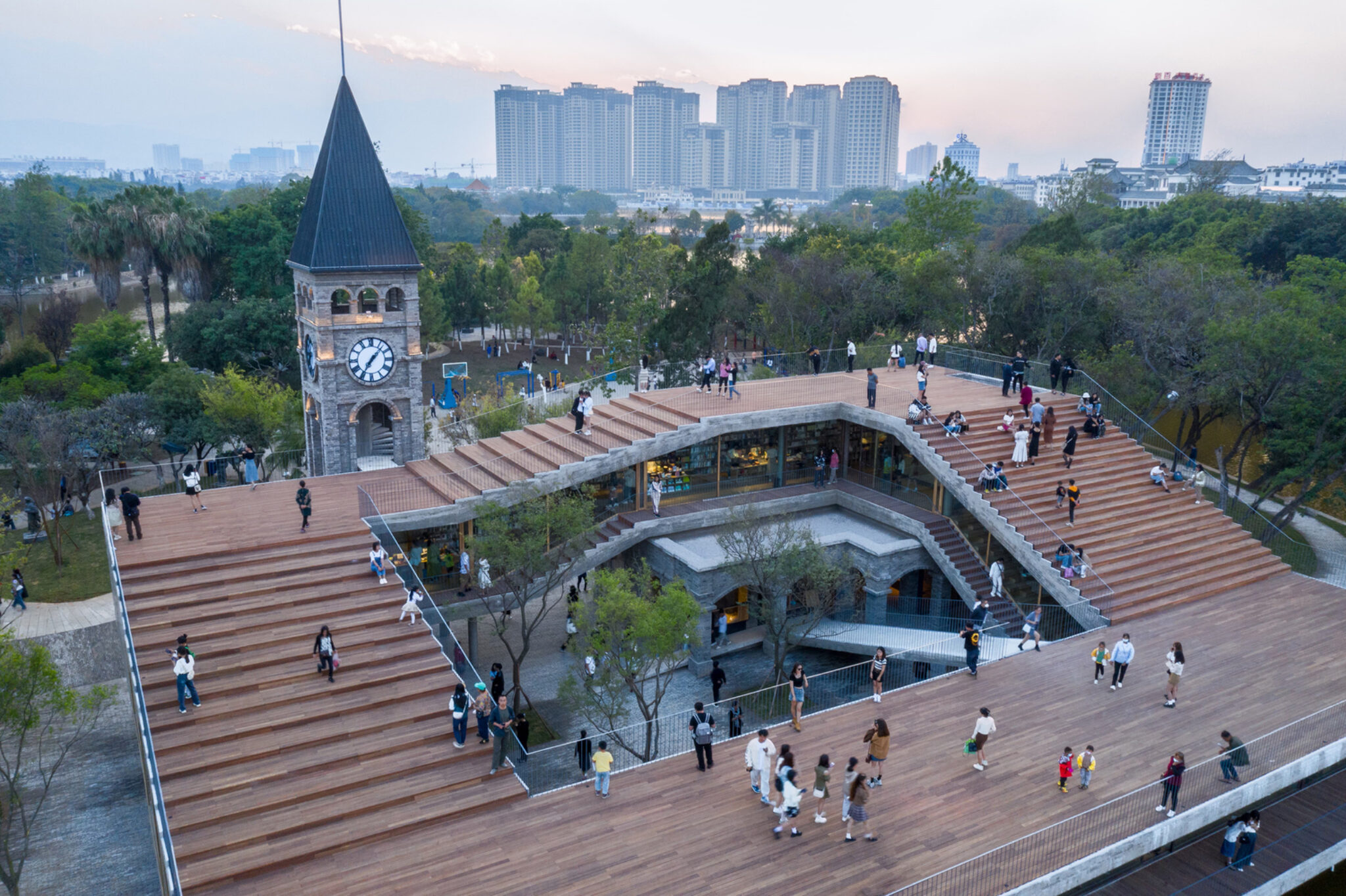 Mengzi NSAU Bookstore of Librairie Avant-Garde | ZAO/Zhang Ke ...