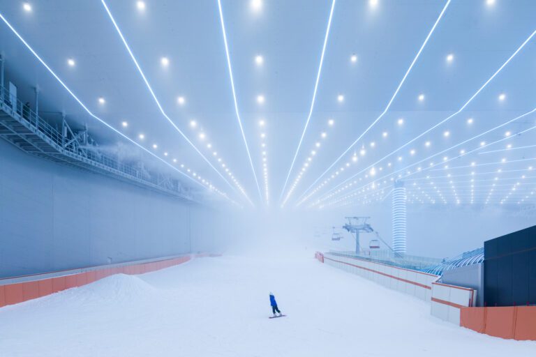 Wuhan Ski Resort | CLOU Architects - Arch2O.com