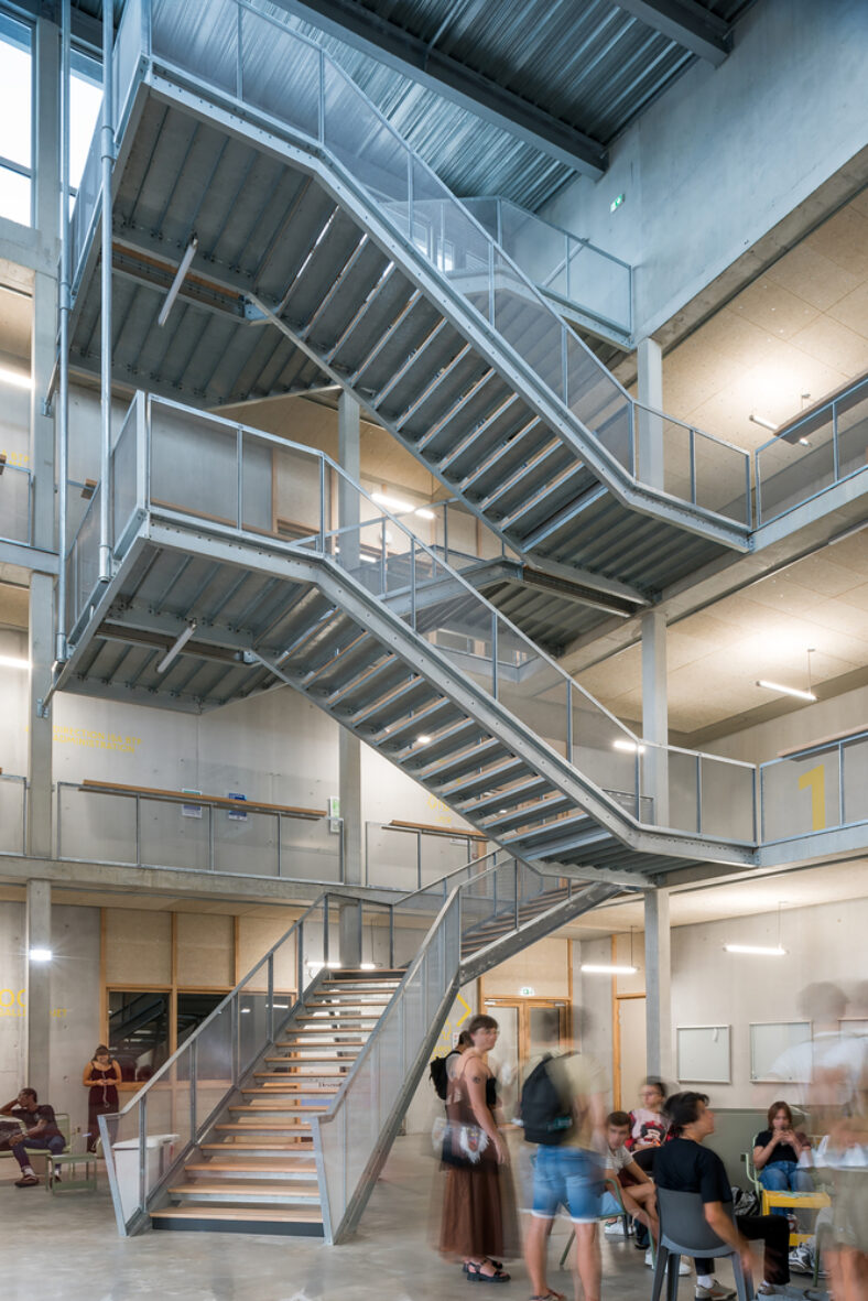 ISALAB Engineering School | Patrick Arotcharen Architecte - Arch2O.com