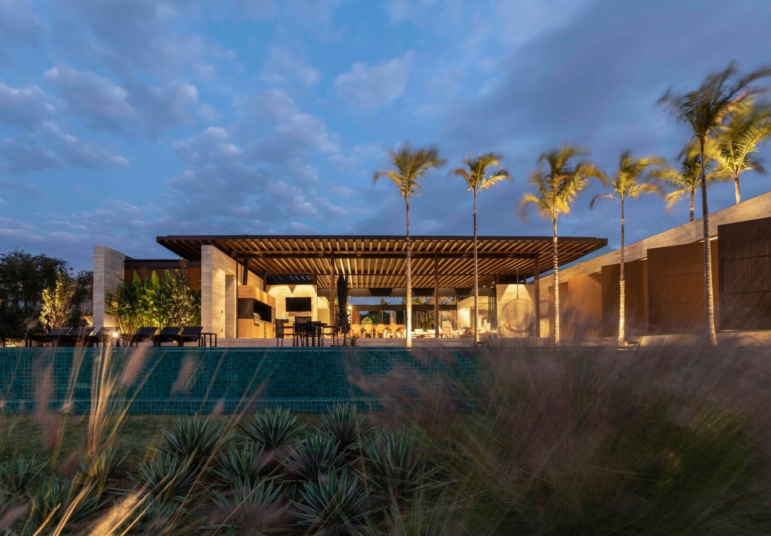 JR House | Padovani Arquitetos – Arch2O.com