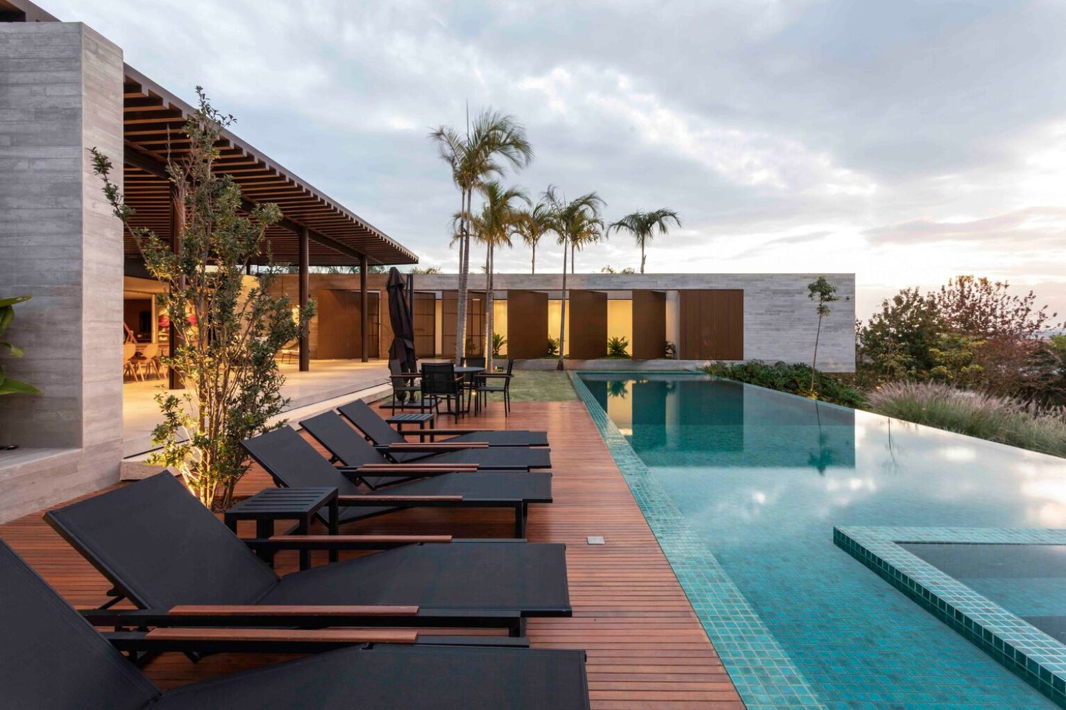 JR House | Padovani Arquitetos – Arch2O.com