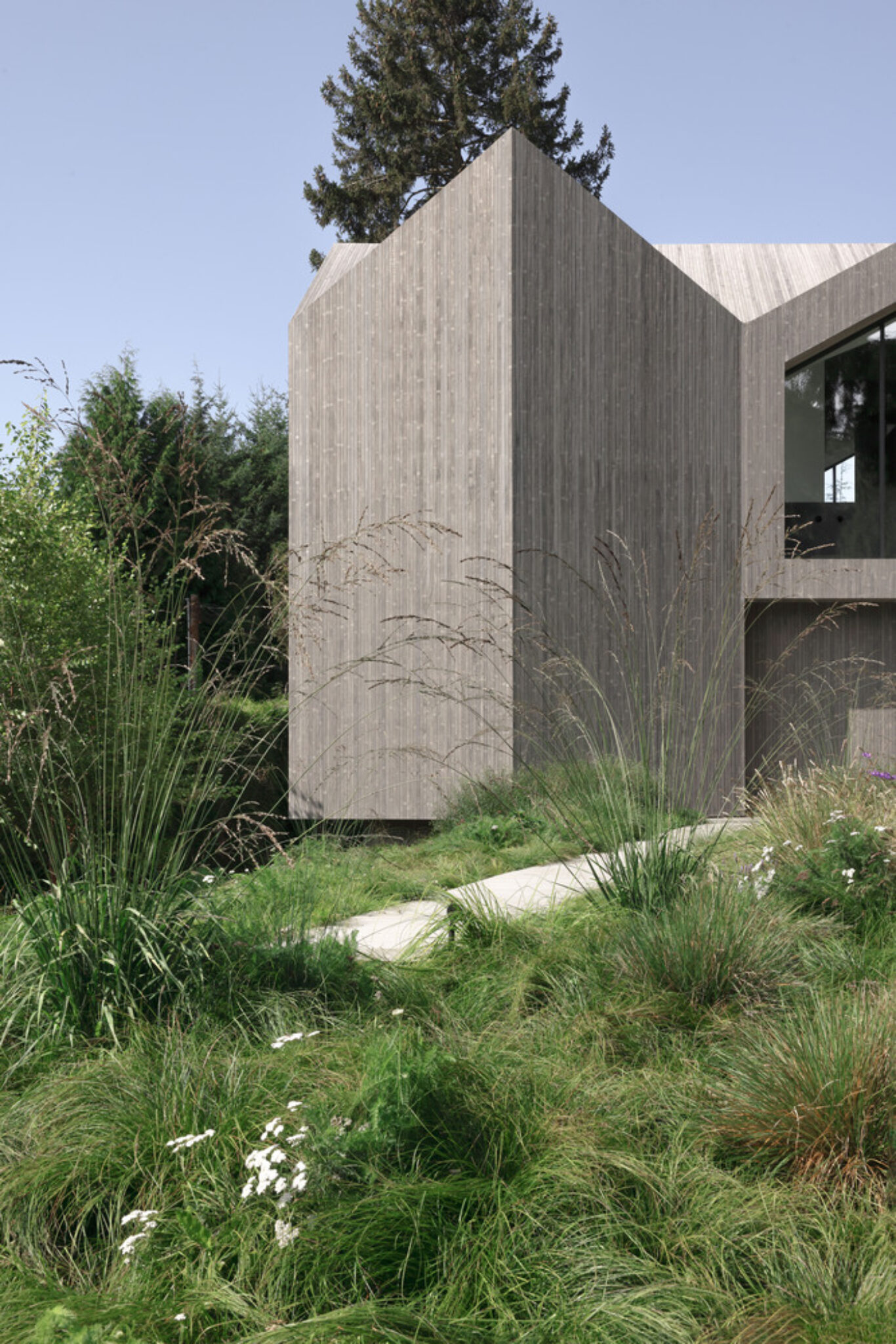 Re-folded House | Mcleod Bovell Modern Houses – Arch2O.com