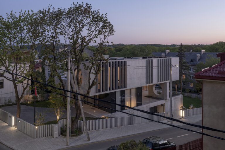 House in Kaunas | Architectural Bureau G.Natkevicius & Partners ...