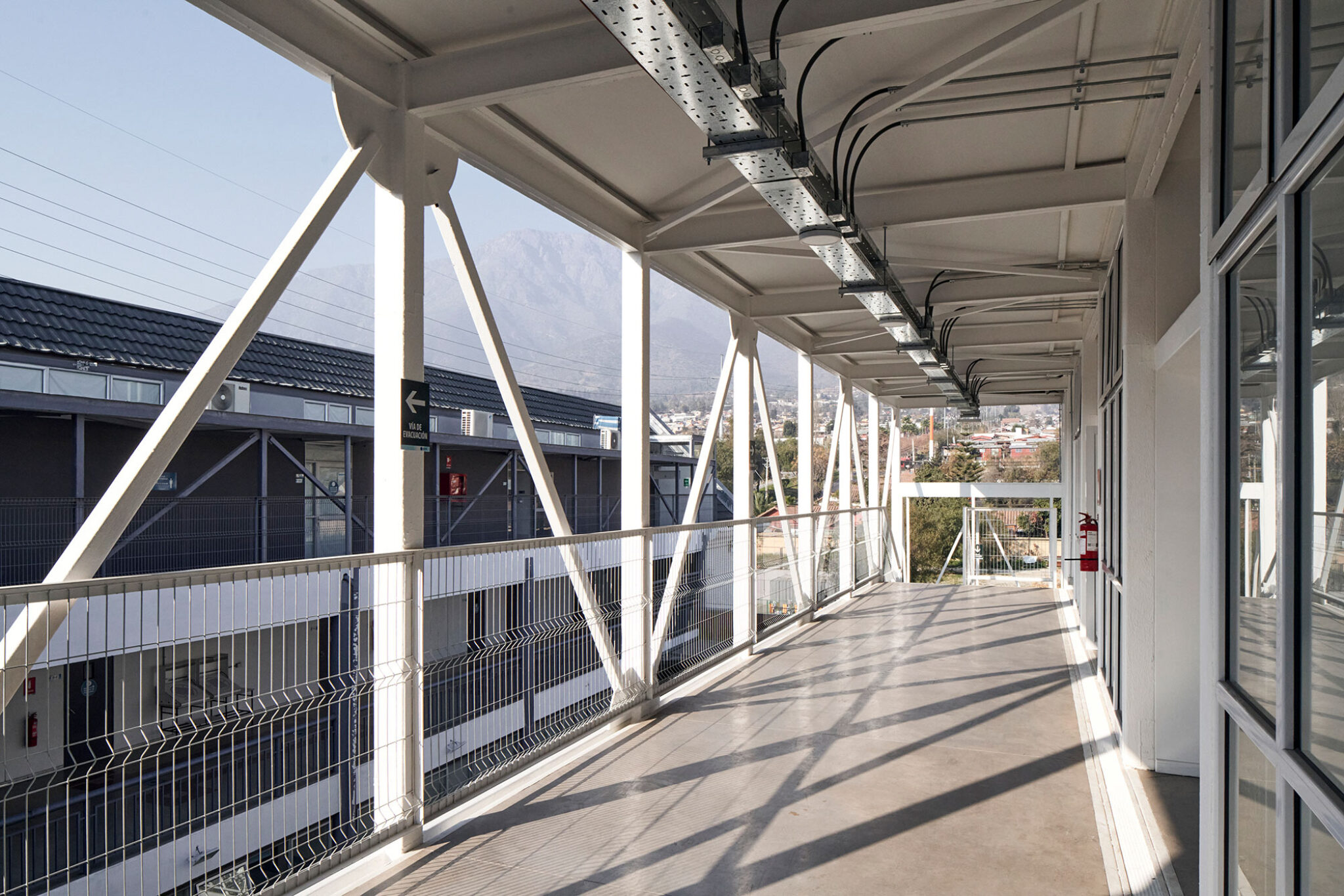 Talleres Building | MasPuntoCero Arquitectura y Juan Pablo Alvarado ...