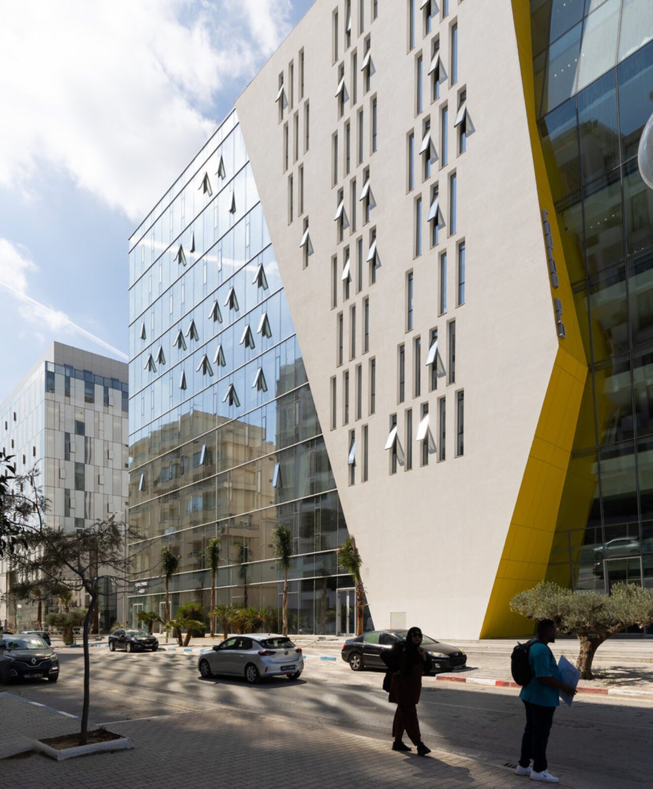 The Screen Office | ARK-architecture + AUDA - Arch2O.com